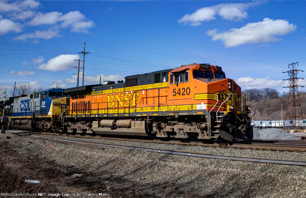 BNSF 5420